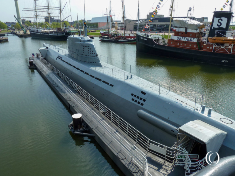 U-boat Type XXI ‘Wilhelm Bauer’ (U-2540) Kriegsmarine Submarine | LandmarkScout