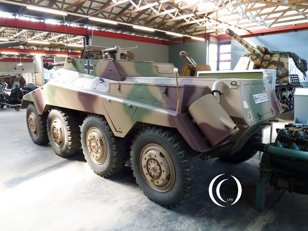 Schwerer Panzerspähwagen Sd.Kfz. 234/4 – Armored Car with a 7,5 cm PaK ...