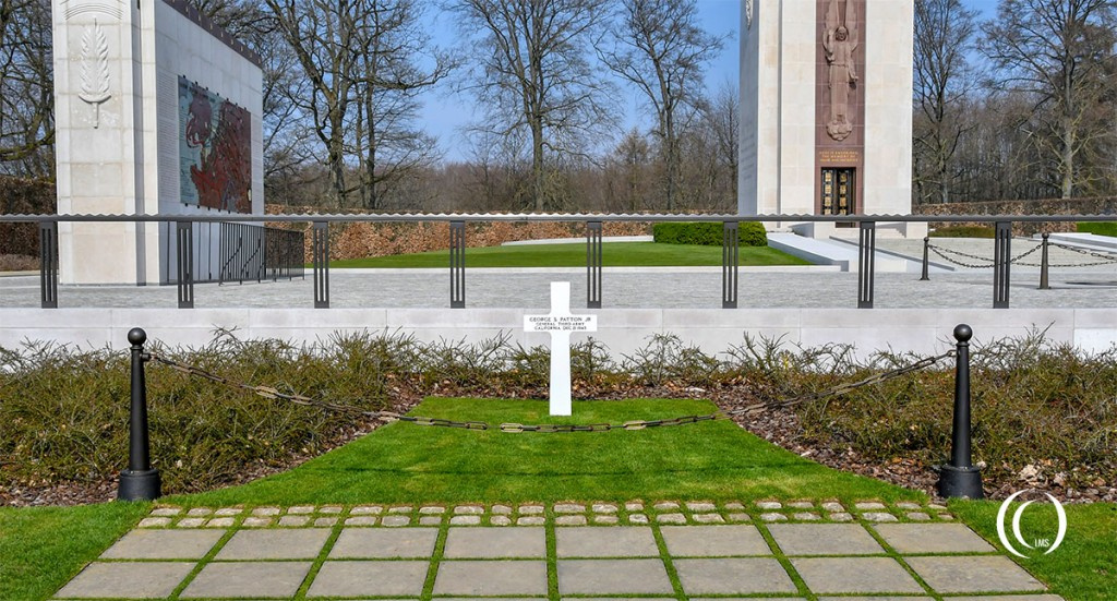 The Grave of General George S. Patton at Luxembourg American Cemetery ...