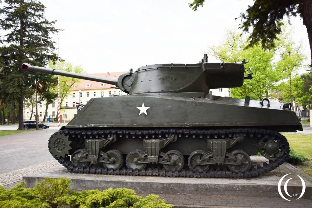 M36B1 Tank Destroyer – 90 mm Gun Motor Carriage | LandmarkScout
