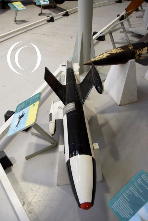 Ruhrstahl X-4 – German Wired Guided Air to Air Missile | LandmarkScout