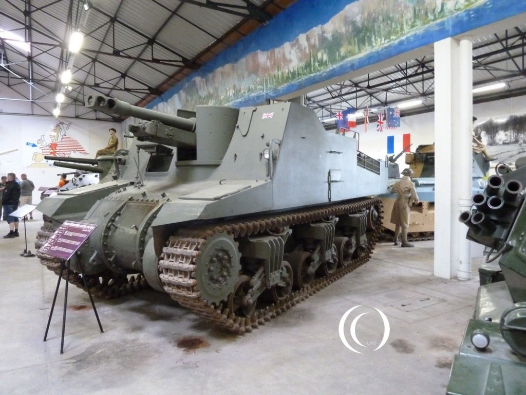 25pdr SP Tracked – Sexton, Self Propelled Artillery | LandmarkScout