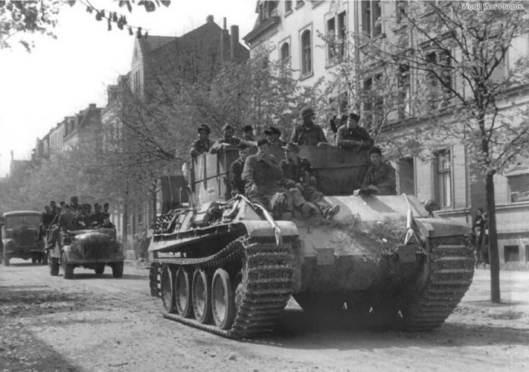 Bergepanther – a Panther based German Armored Recovery Vehicle ...