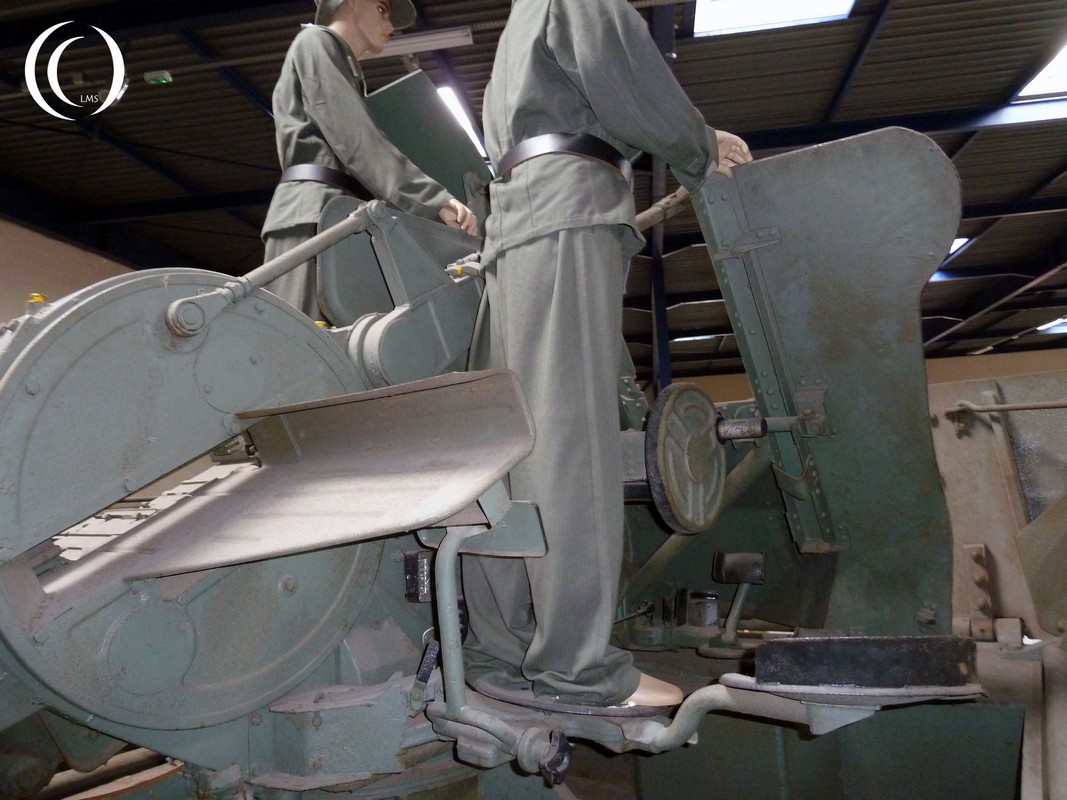 Flakpanzer IV, Möbelwagen – 3,7 cm Anti-Aircraft gun on Panzer IV ...