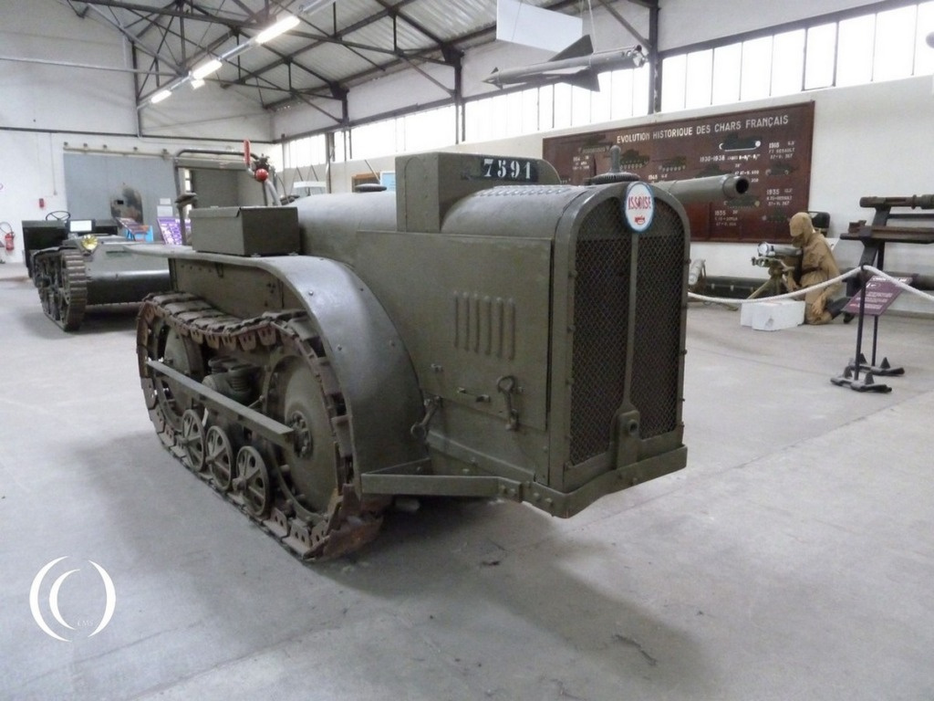 Issoise TU1 Tractor – French Prototype Field Tractor | LandmarkScout