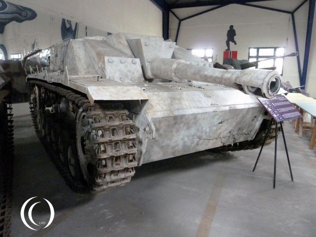 Sd.Kfz 142/2, Sturmhaubitze 42 – Self-Propelled Infantry Support ...