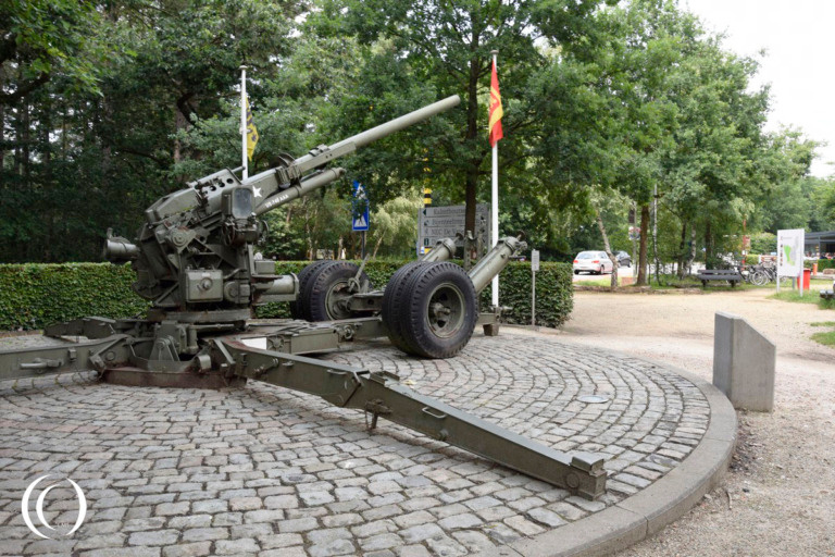 90mm M1A1 Heavy Anti-Aircraft Gun – the American answer to the German 8 ...