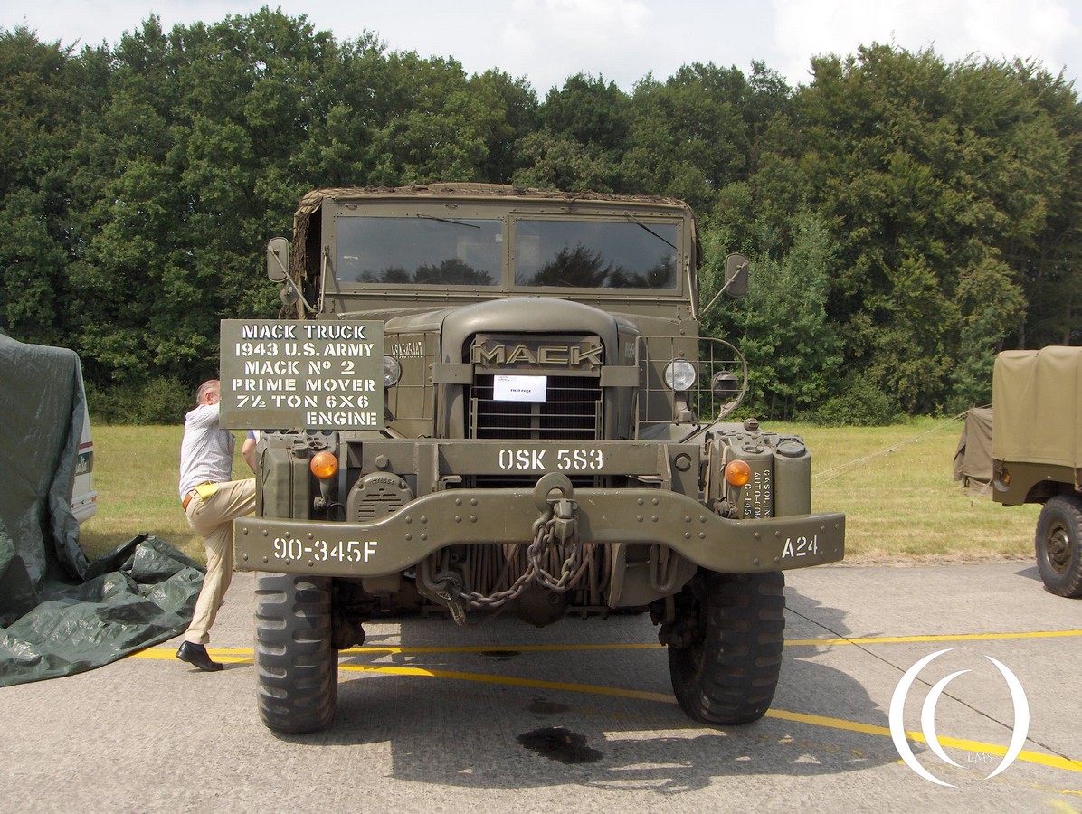 Mack NO-2, 7.5 ton 6×6 Truck – U.S. Heavy Artillery Tractor | LandmarkScout