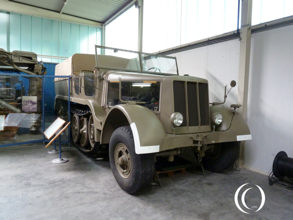 Sd.Kfz. 9 FAMO – German 18t Heavy Halftrack | LandmarkScout