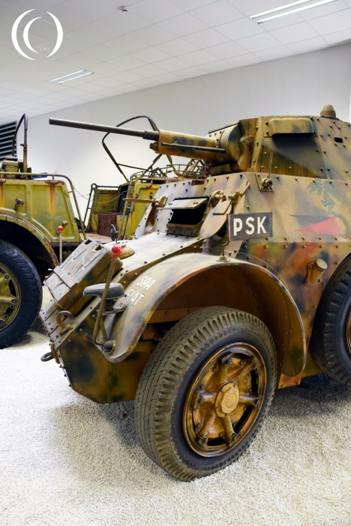 Autoblinda AB41 – Fiat-Ansaldo – Italian Armored Car | LandmarkScout
