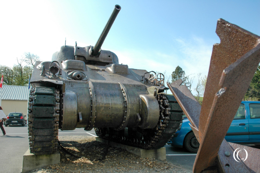 Sherman M4A4 (T) with short barrel 75mm gun – American Medium Tank ...