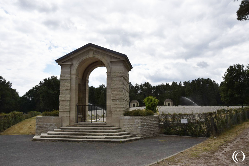 Commonwealth Cemetery – Becklingen War Cemetery – Niedersachsen ...