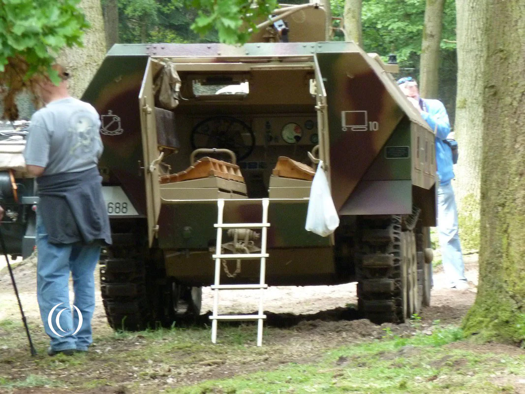 Sd.Kfz. 251 – Medium Armored Personnel Carrier – German Halftrack ...
