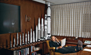 V2 Rocket, Aggregat A4 – German Long-Range Guided Ballistic Missile ...