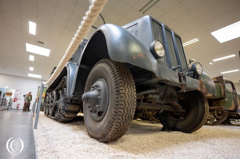Sd.Kfz. 8 – German 12 tons Heavy Prime Mover Halftrack | LandmarkScout