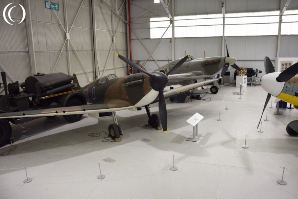 Supermarine Spitfire Mk I – British Fighter | LandmarkScout