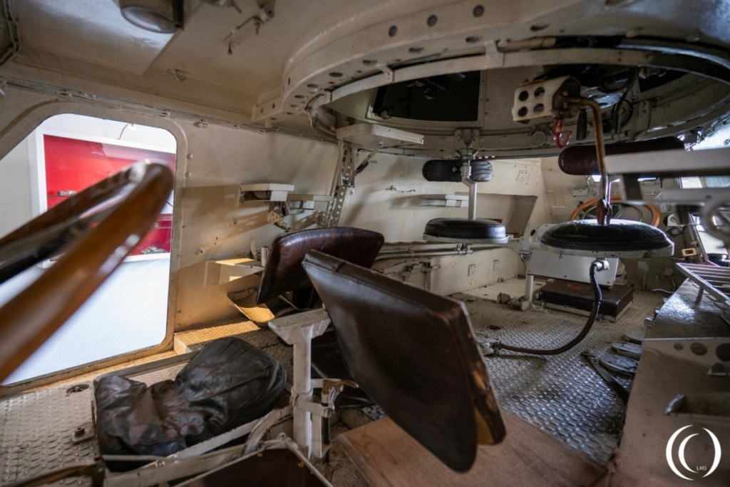 M38 – Landsverk L-180, Dutch Armored Car | LandmarkScout