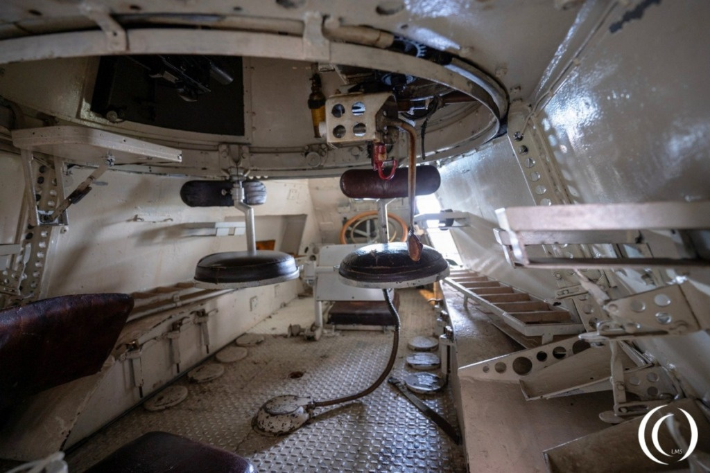M38 – Landsverk L-180, Dutch Armored Car | LandmarkScout