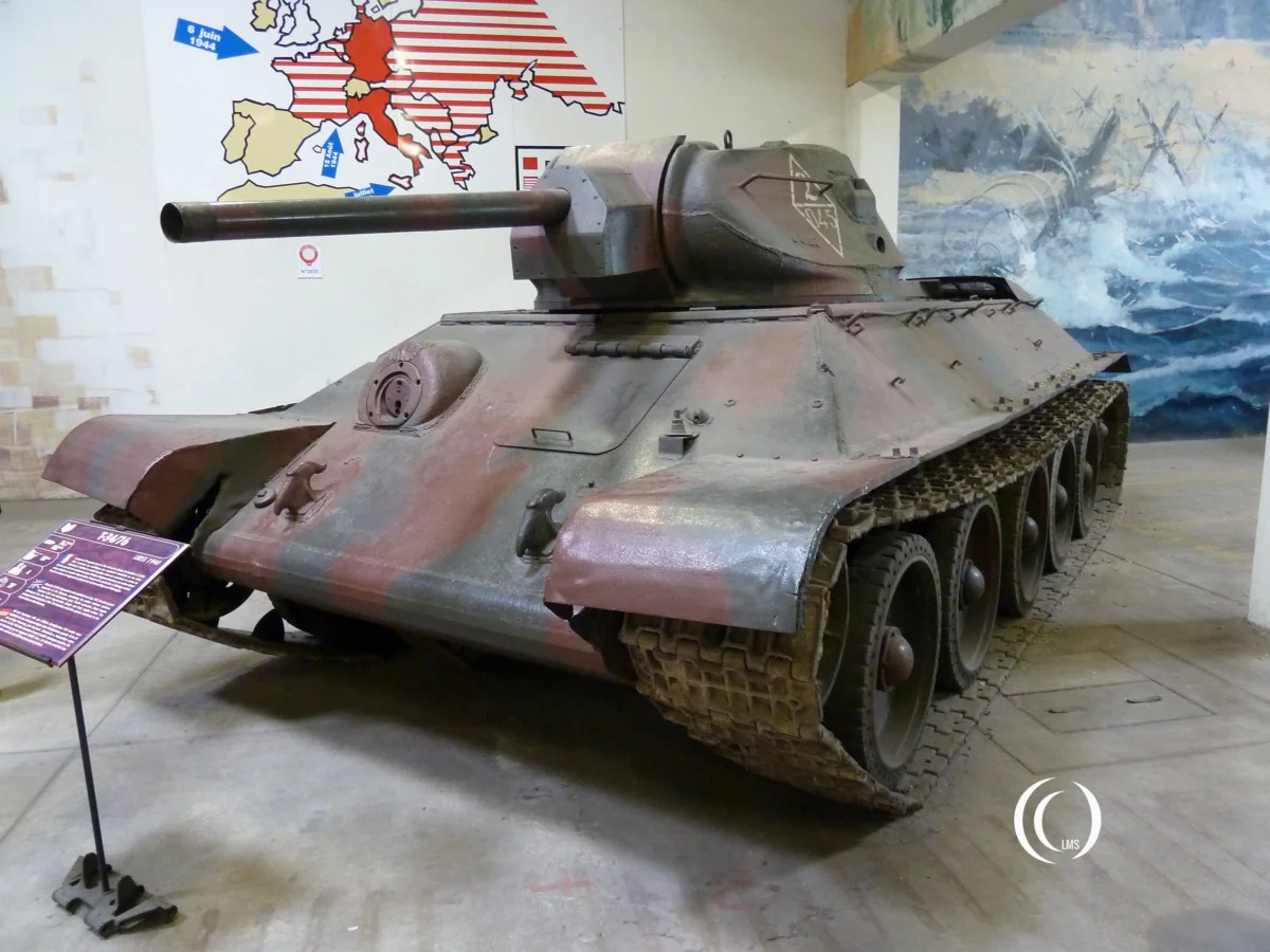 T-34-76 – Soviet Medium Tank | LandmarkScout