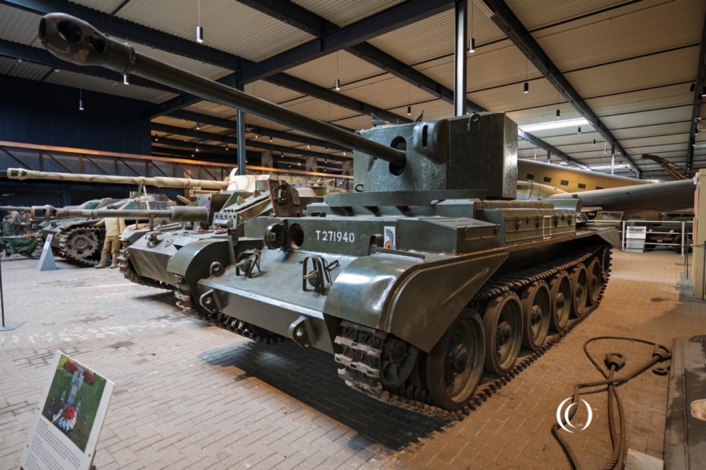 Cruiser Tank Mk VIII Challenger (A30) – British Medium Tank | LandmarkScout