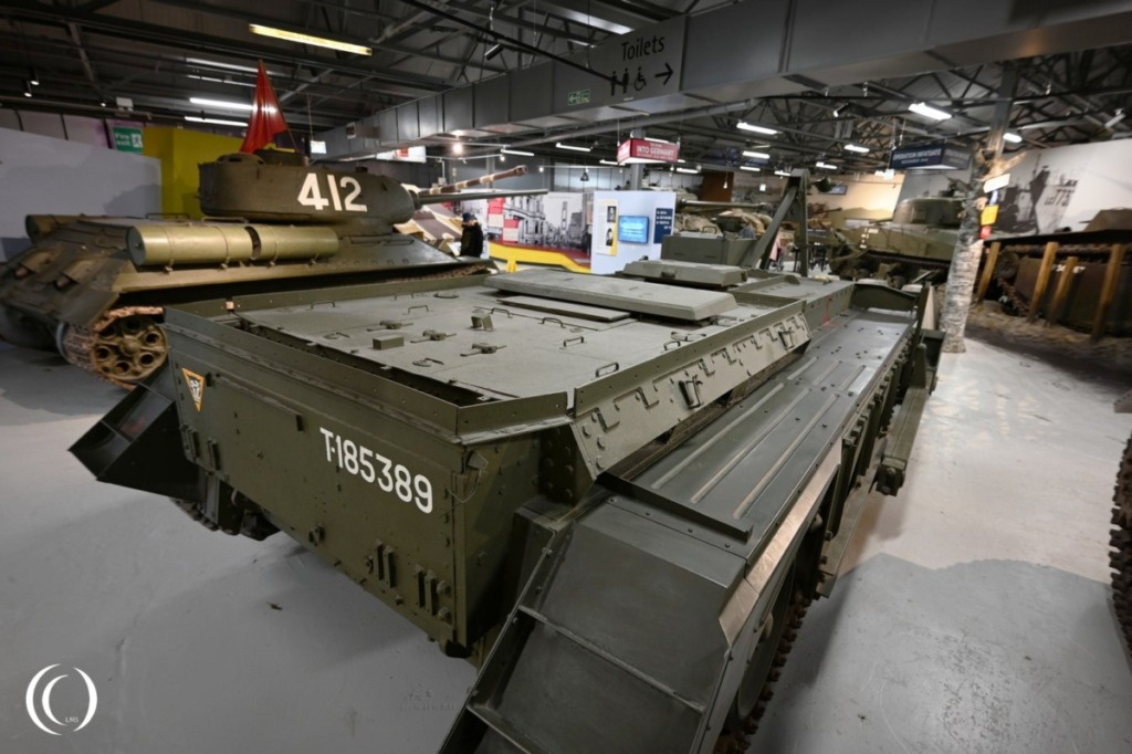 Centaur Dozer based on the Tank, Cruiser, Mk VIII, Centaur A27L ...