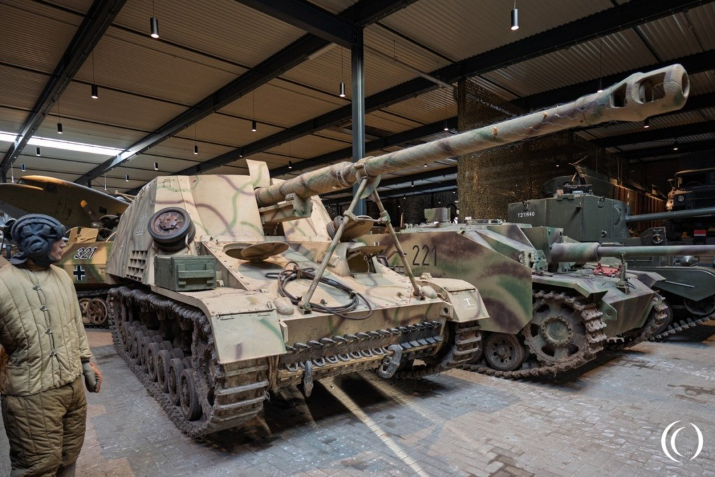 Panzerjäger Nashorn Sd.Kfz. 164 – German Tank Destroyer | LandmarkScout