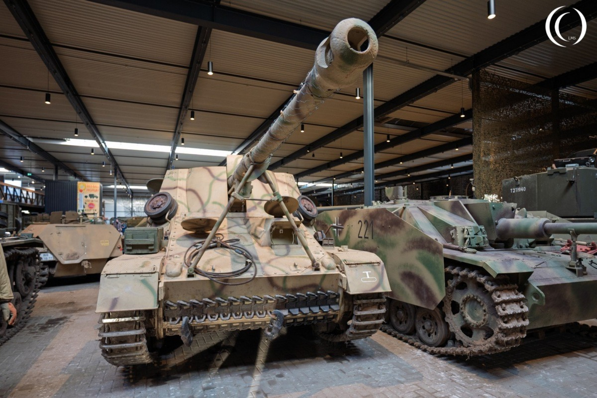 Panzerjäger Nashorn Sd.Kfz. 164 – German Tank Destroyer | LandmarkScout