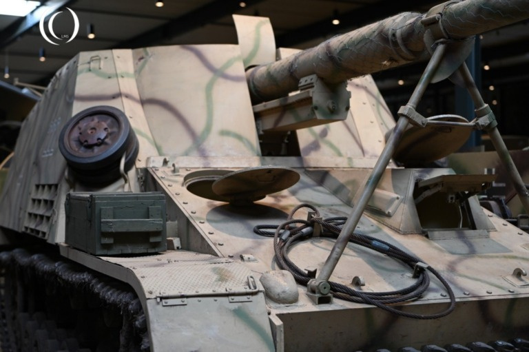 Panzerjäger Nashorn Sd.Kfz. 164 – German Tank Destroyer | LandmarkScout
