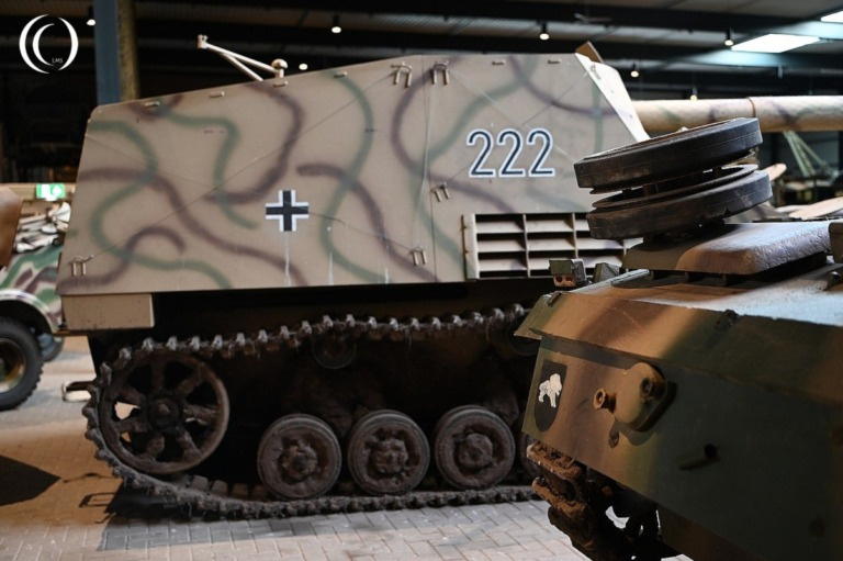 Panzerjäger Nashorn Sd.Kfz. 164 – German Tank Destroyer | LandmarkScout